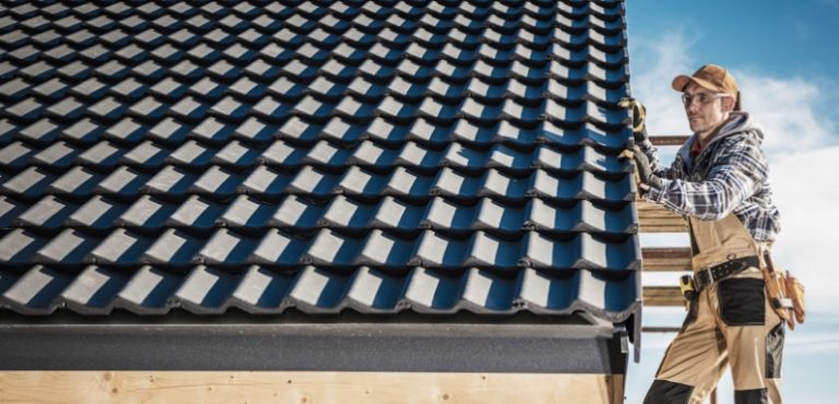 A importância dos adesivos selantes na instalação de telhas e vedação ...